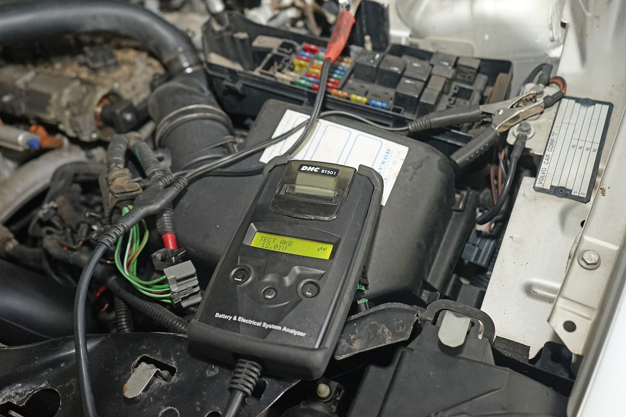 How Many Amp Hours Is A Car Battery 